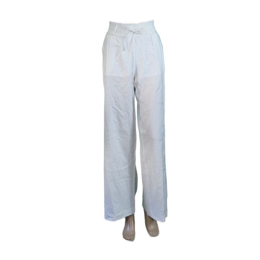 Dust Lined White Pants | Bargain As Clothing